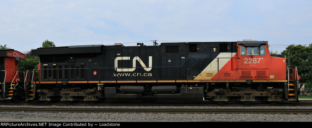 CN 2287